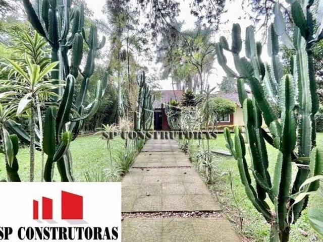 Cond Jd Colonial / Chac S Joao 90% TERREA, 4 sts, gourmet, piscina!