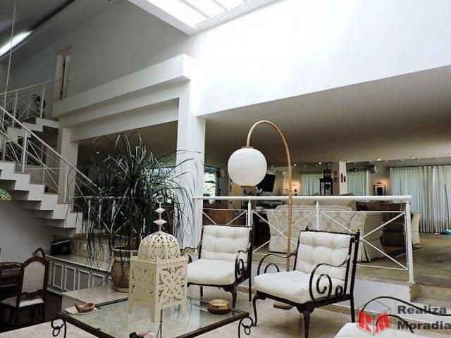 Cond. Jd Colonial 5 mil m²! Espaço, lazer e privacidade! Ar condicionado nas salas e suíte. Piscin