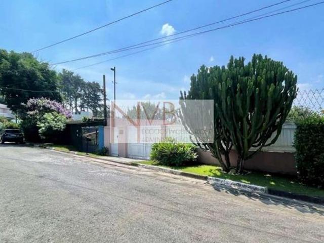 Cond. Paineiras II Impecável! 3 suítes, piscina, gourmet e vista maravilhosa!