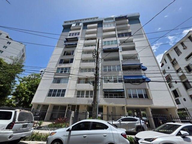 Cond Park Calle Santiago Iglesias Ln #,san Juan, Condo For Sale