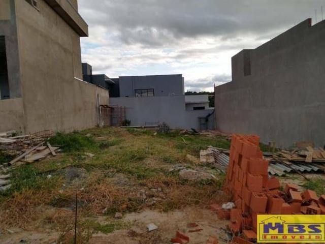 Cond. Residencial Laguna