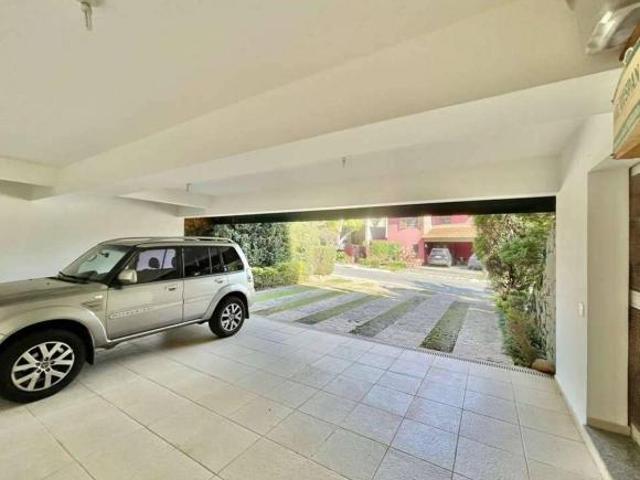 Cond São Paulo II Linda c/ 4 suítes, lareira, gourmet e piscina