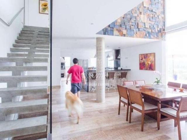 Cond São Paulo II Nova, moderna, vista p/ o campo de golf!