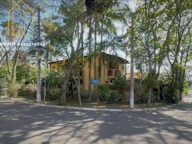 Cond. SP II 4 dorms / 1 suíte + edícula c/ suíte hóspedes e escritório!