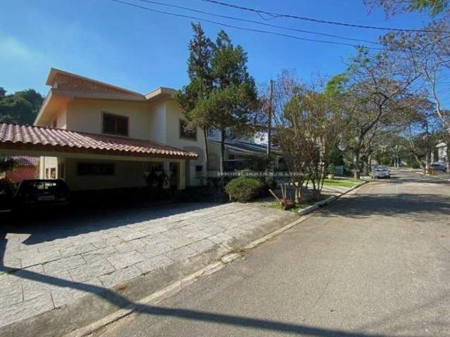 Cond. SP II 4 Quartos 2 sts. salão gourmet, rua tranquila sem saída!