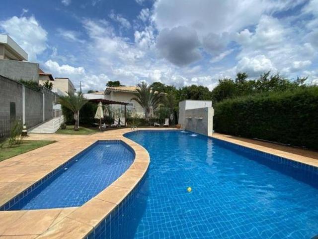 Cond. Terras de São Fernando TÉRREA, 2 dorm / 1 ste, 3 vagas!