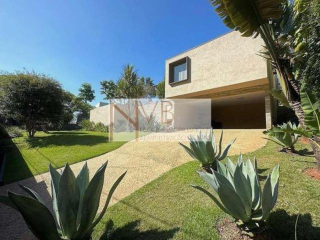 Cond. Vila de São Fernando impecável! Adega, gourmet, piscina, academia!