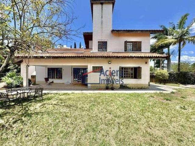 Cond Vila Velha Casa 95% TÉRREA, 3 suítes! Lote 1.546m² plano!