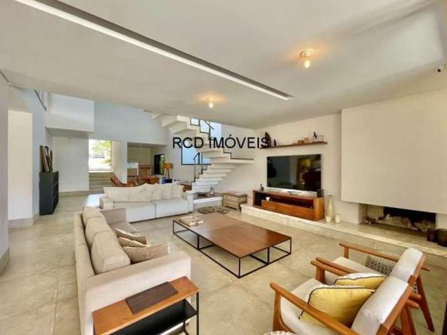Cond. Vintage 5 suítes 4 sts no corpo da casa + 1 apto hóspedes externo, piscina, gourmet!