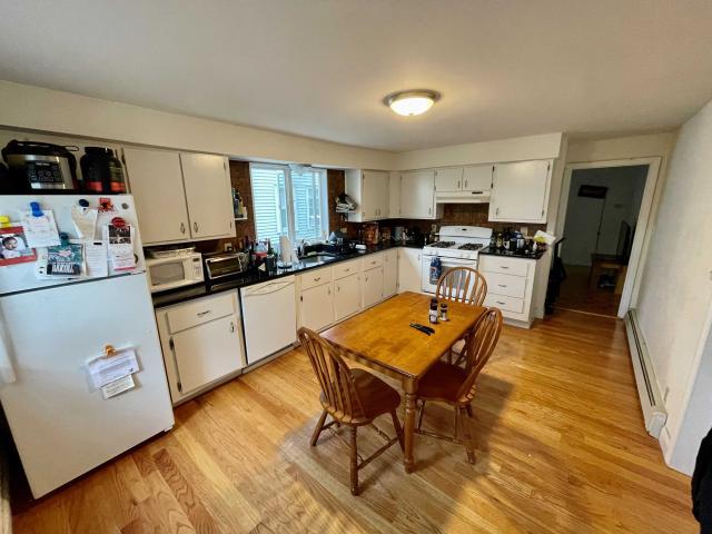 condo 4 bedroom, Somerville MA 02145 DS79571413