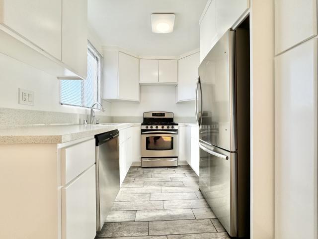 condo 2 bedroom, Beverly Hills CA 90211 DS86927413