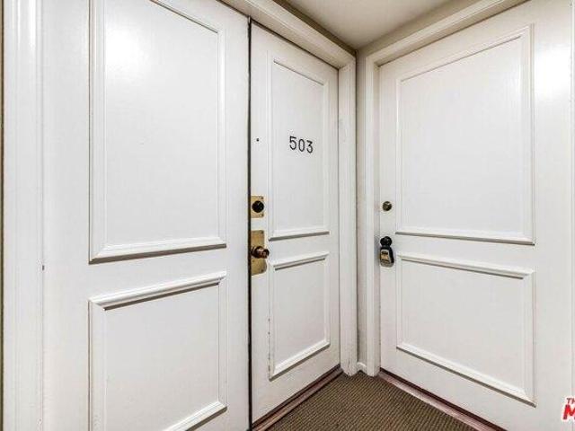 condo 2 bedroom, Beverly Hills CA 90212 DS88354173