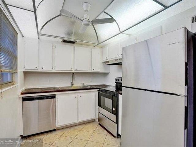 condo 2 bedroom, Deerfield Beach FL 33442 DS88674194