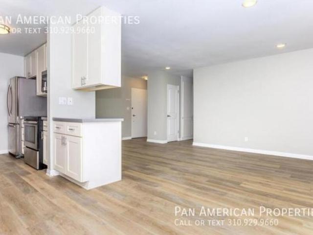 condo 2 bedroom, Los Alamitos CA 90720 DLS87864863