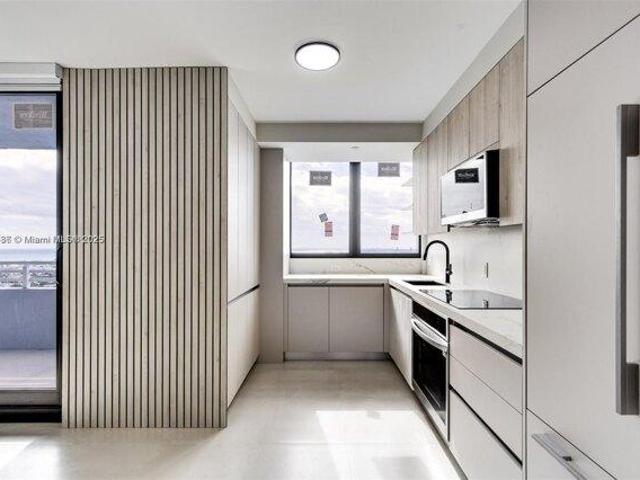 condo 2 bedroom, Miami Beach FL 33139 DS88741089