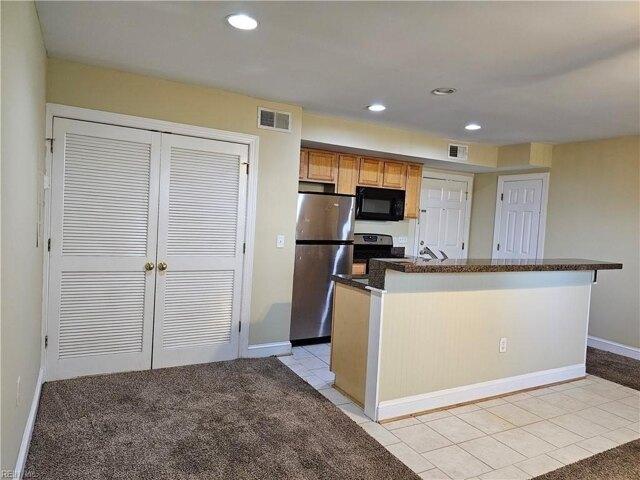 condo 2 bedroom, Newport News VA 23607 DS88372219