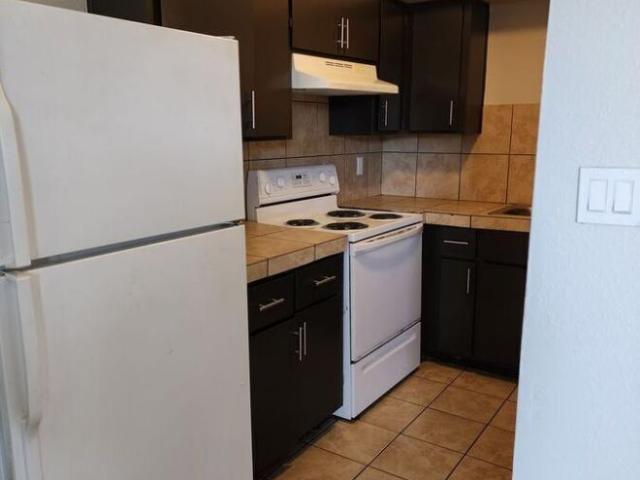 condo 2 bedroom, Phoenix AZ 85015 DS89837633