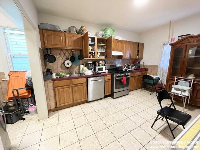 condo 3 bedroom, Boston MA 02125 DS79573587