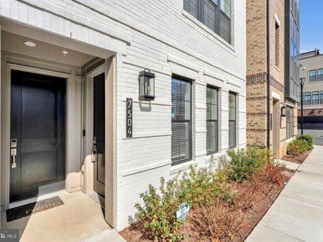 condo 3 bedroom, McLean VA 22102 DLS88747999