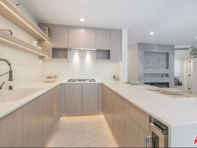condo 3 bedroom, Santa Monica CA 90405 DS87751577