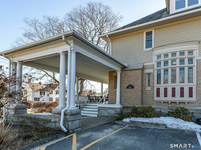 condo Torrington CT ES104232708