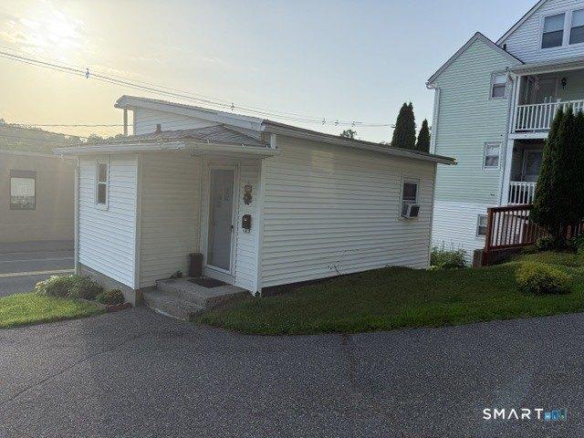 condo Watertown CT ES104608636
