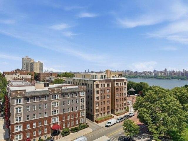 condo West New York NJ DS104149035