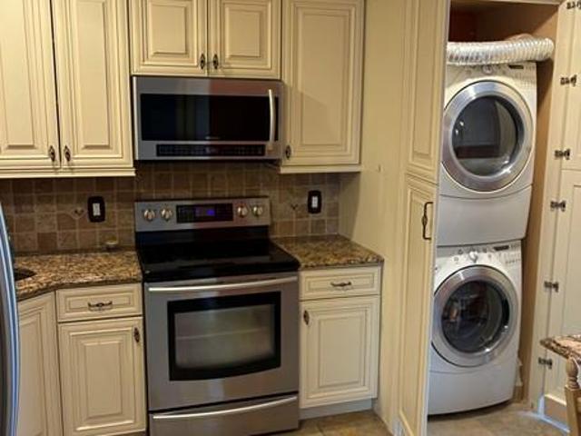 condo West Babylon NY ES101253821