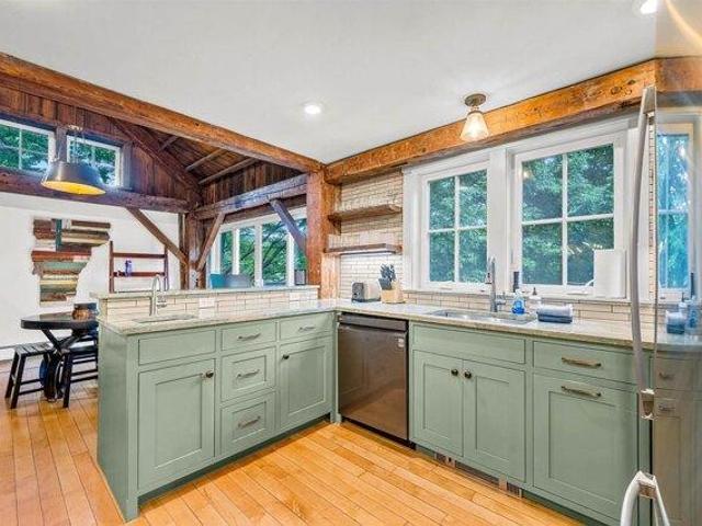 condo with 10 bedroom, Warren VT ES105156755