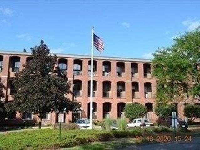 condo with 1 bedroom, Taunton MA DS104044182