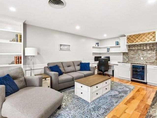 condo with 1 bedroom, Taunton MA ES104189764