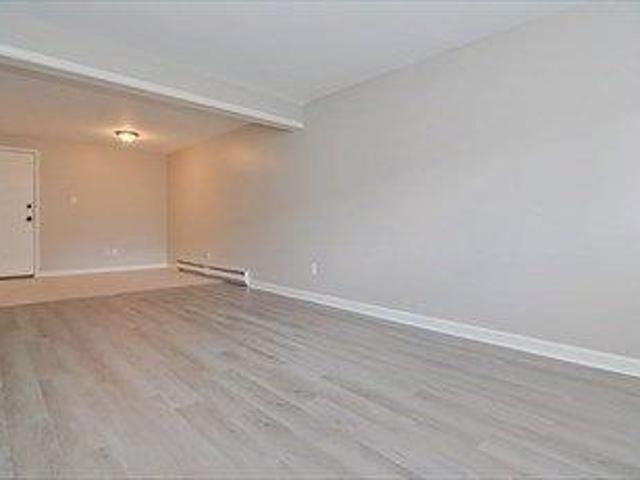 condo with 1 bedroom, Taunton MA ES105104874