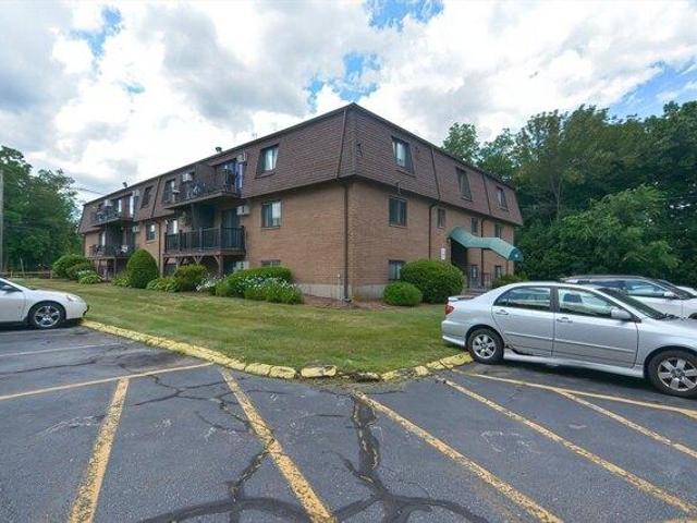 condo with 1 bedroom, Taunton MA ES105123394