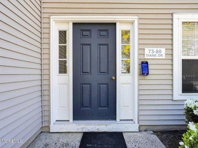 condo with 1 bedroom, Tinton Falls NJ DS102528265