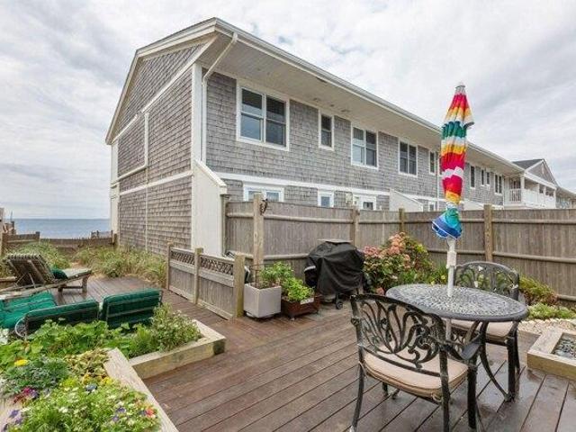 condo with 1 bedroom, Truro MA DS104188842