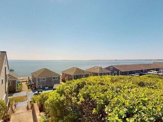 condo with 1 bedroom, Truro MA ES103222125