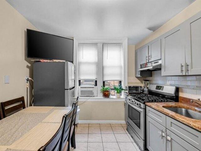 condo with 1 bedroom, Union City NJ DS104153286