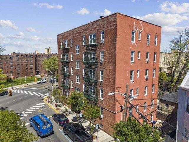 condo with 1 bedroom, Union City NJ DS104189823