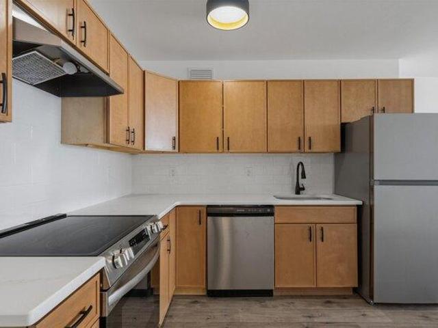 condo with 1 bedroom, Union City NJ DS104266253