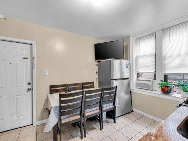 condo with 1 bedroom, Union City NJ ES104153286