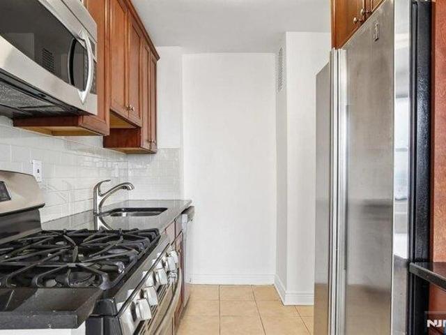 condo with 1 bedroom, Union City NJ ES104849280