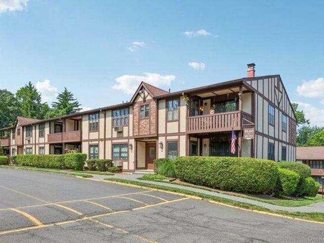 condo with 1 bedroom, Valley Cottage NY ES105207715