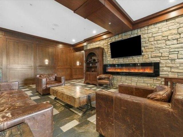 condo with 1 bedroom, Vernon NJ ES105550018