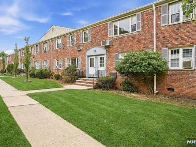 condo with 1 bedroom, Verona NJ DS104295366