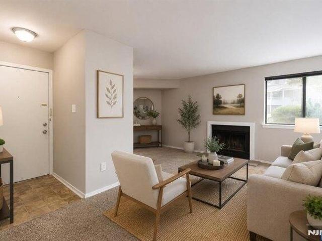 condo with 1 bedroom, Voorhees NJ ES105158064