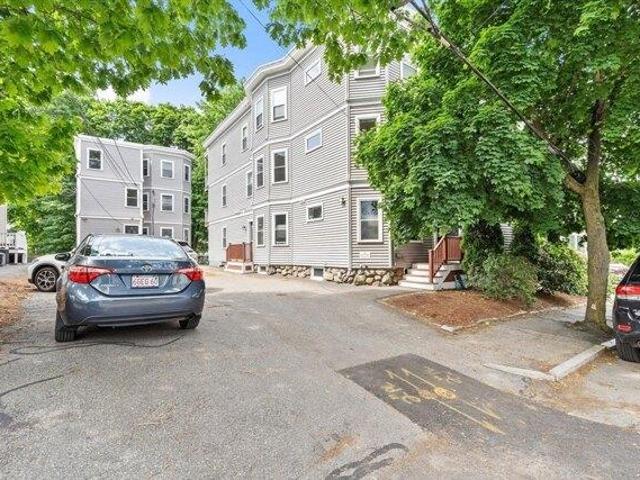condo with 1 bedroom, Waltham MA ES103970379