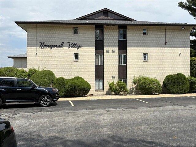 condo with 1 bedroom, Warwick RI DS102410703