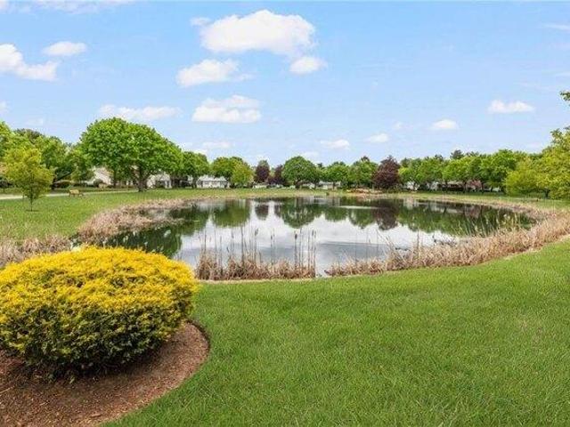condo with 1 bedroom, Warwick RI ES104009744