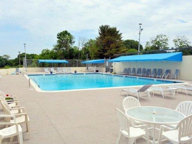 condo with 1 bedroom, Warwick RI ES103605652