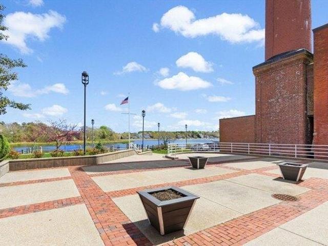condo with 1 bedroom, Wareham MA DLS102370595